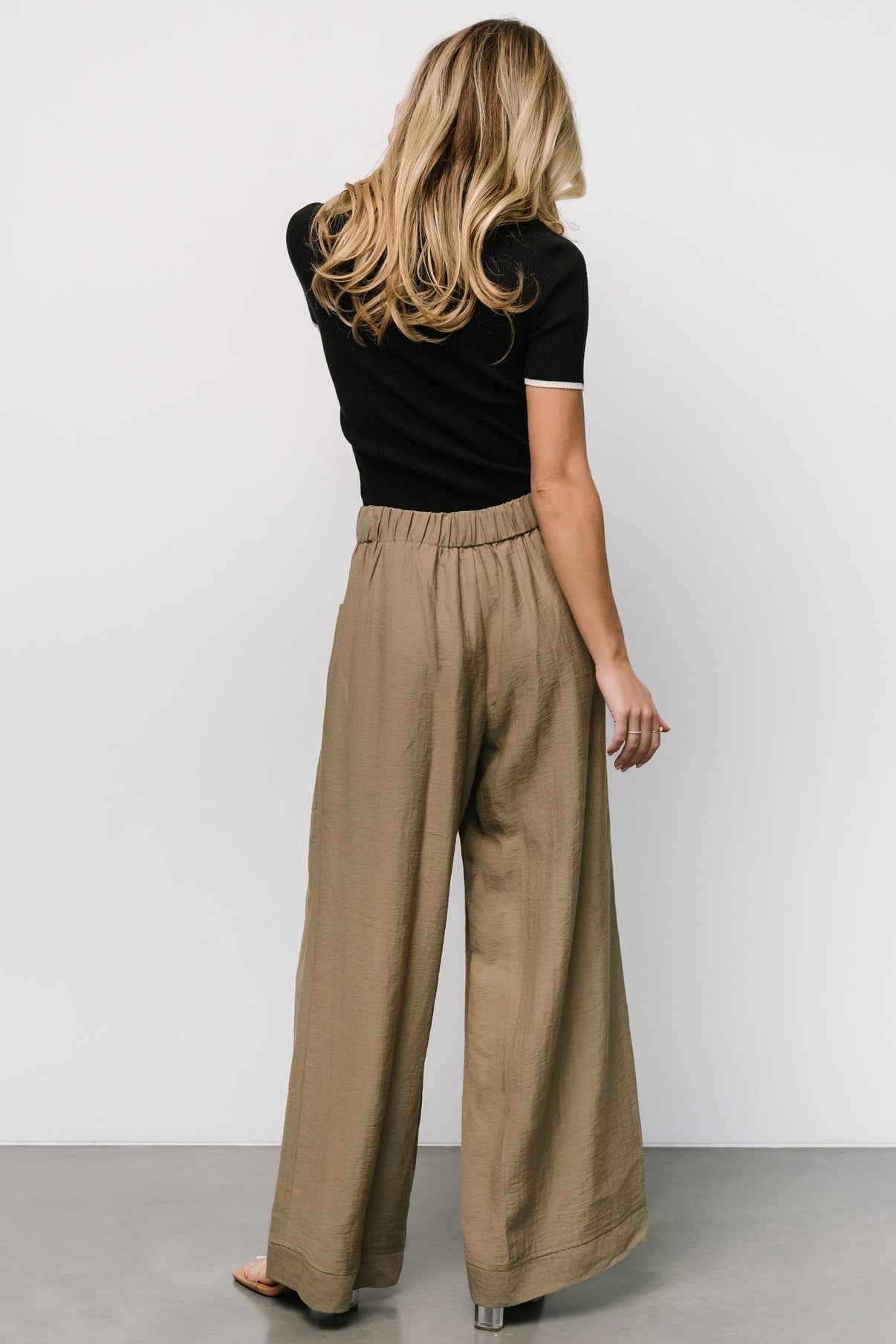 Leza Wide-Leg Linen Pants - Olive | Baltic Born