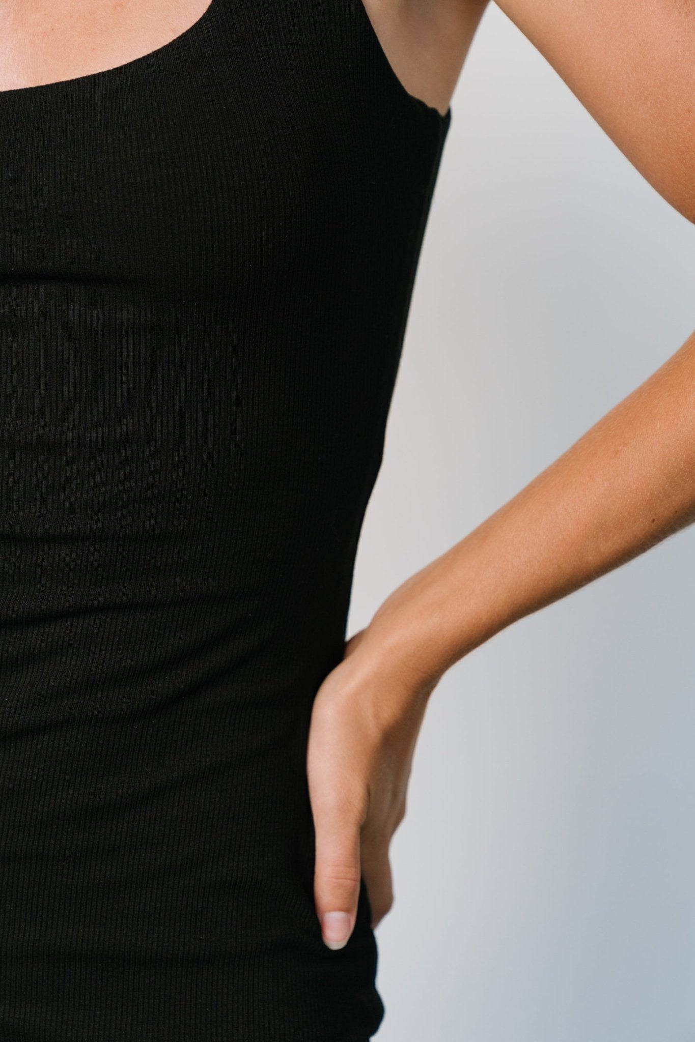 Moore Ribbed Tank Midi Dress | Dark Green | Baltic Born