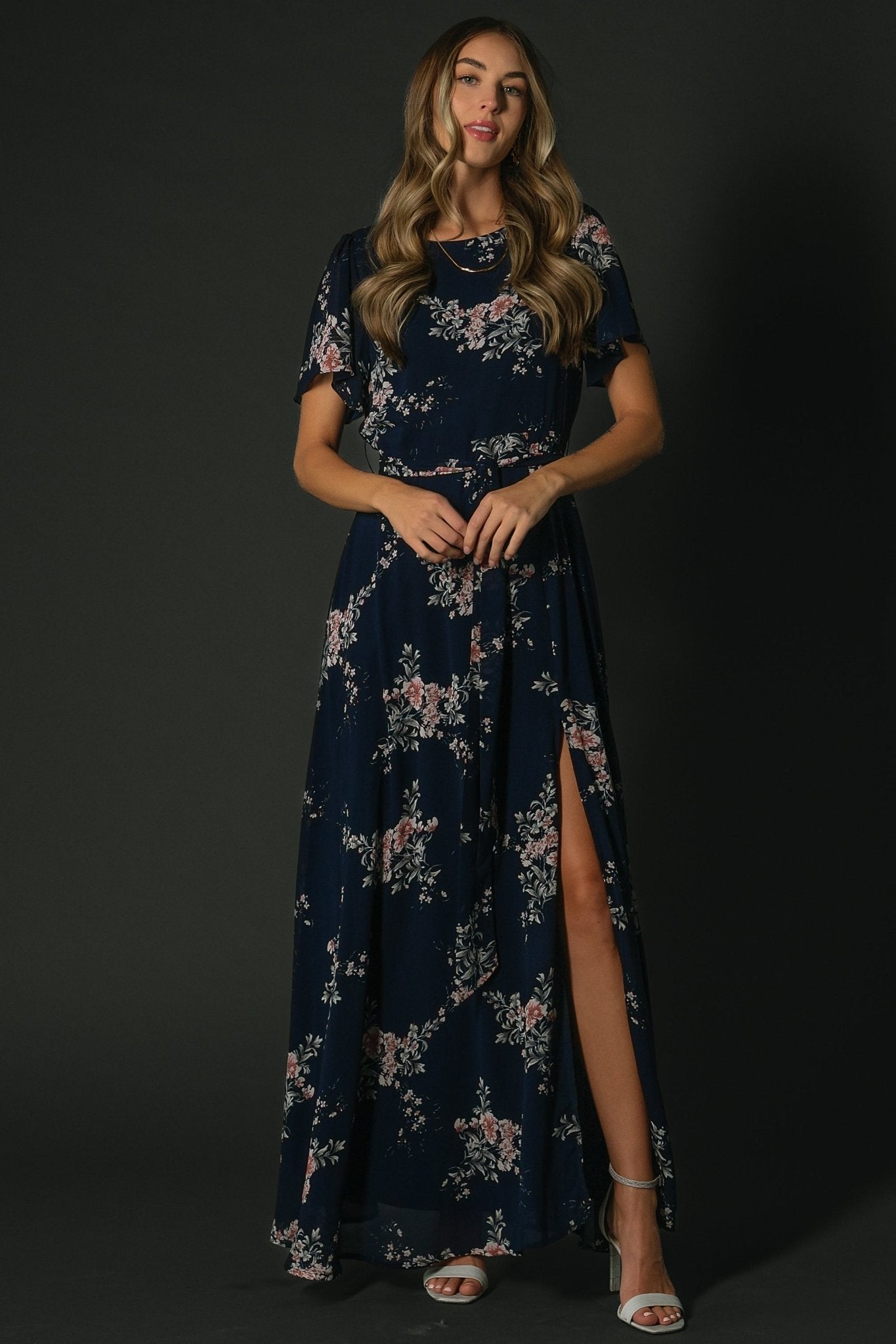 Naomi Short Sleeve Maxi Dress | Navy Floral – Baltic Born