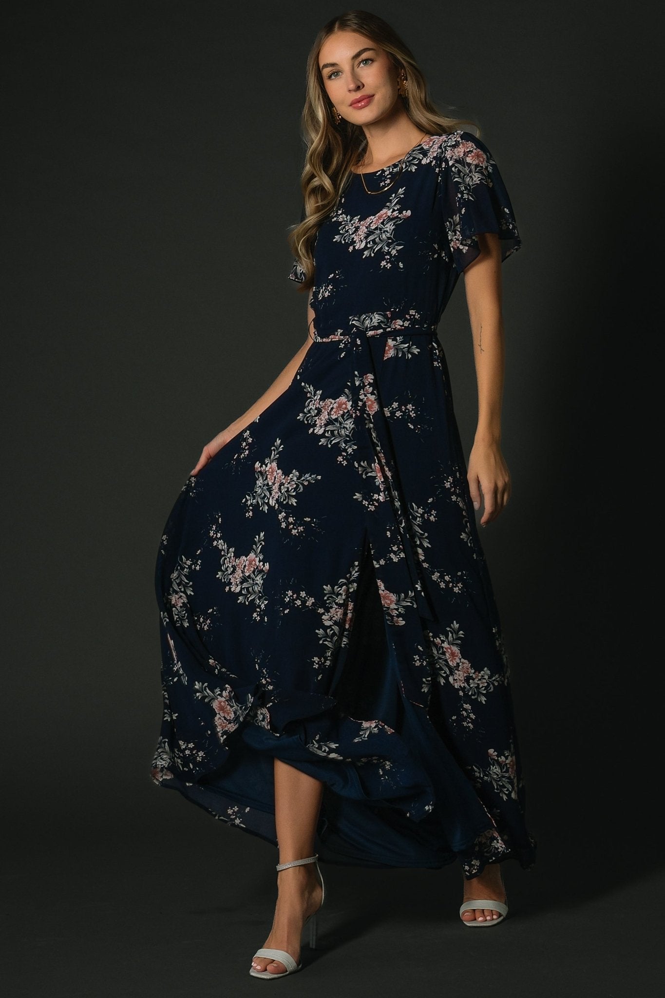 Naomi Short Sleeve Maxi Dress | Navy Floral – Baltic Born