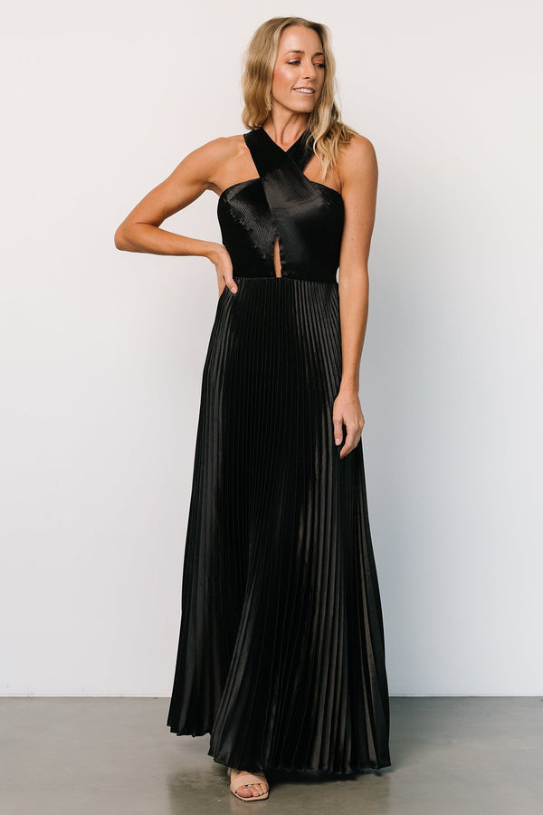 Sandra Pleated Maxi Dress — Black Halter Maxi | Baltic Born