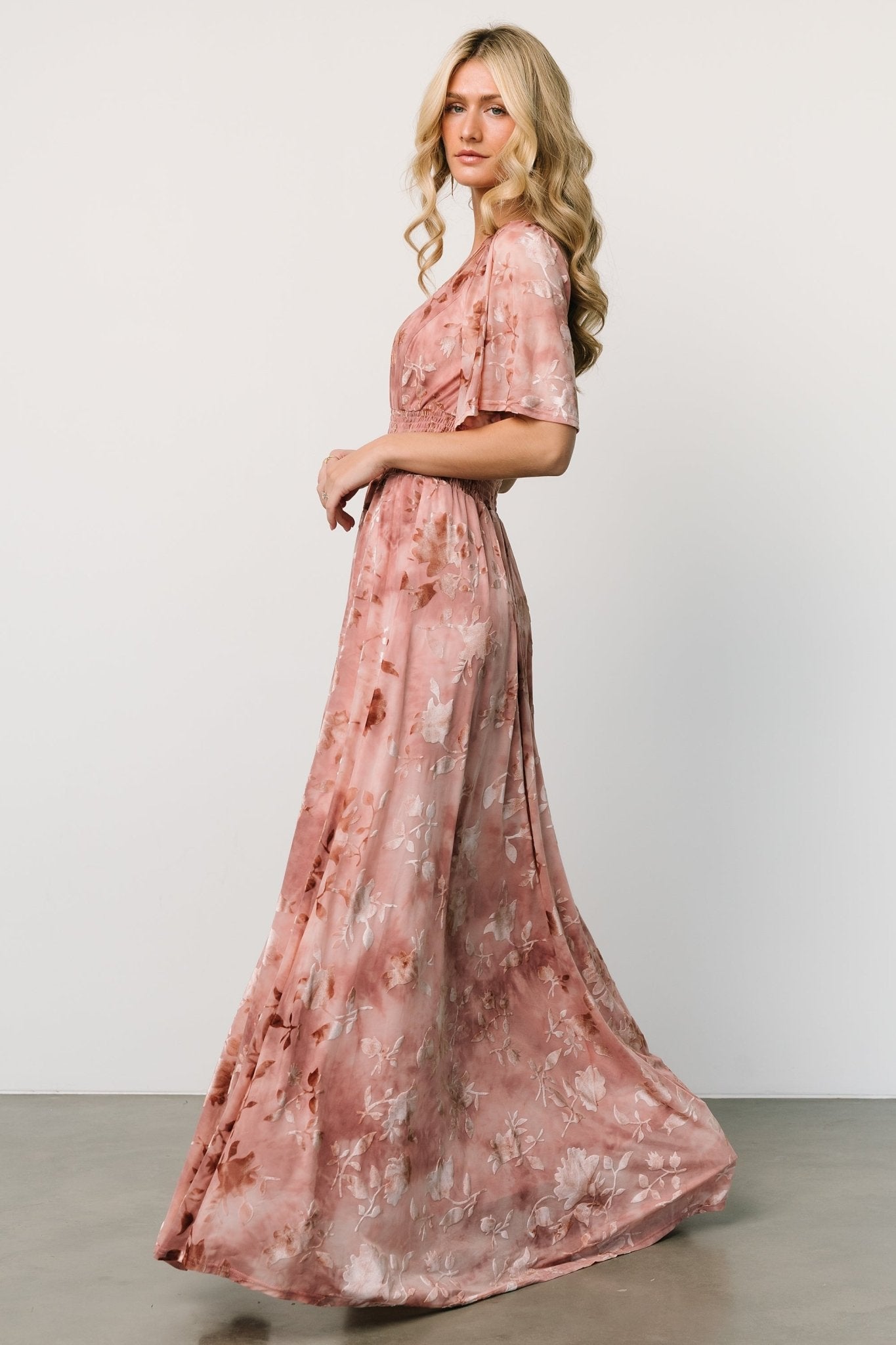 Veronica Velvet Maxi Dress | Blush – Baltic Born